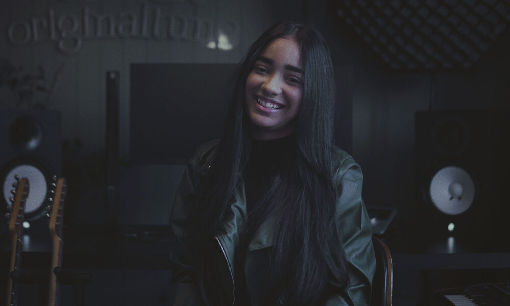A jovem cantora Esther lança o single “Levantarei Minha Voz” - Gospel ...